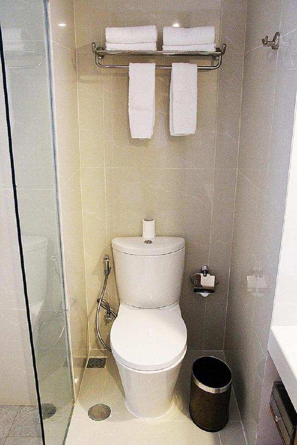 HARISTON HOTEL&SUITES, PLUIT - JAKARTA HOTEL